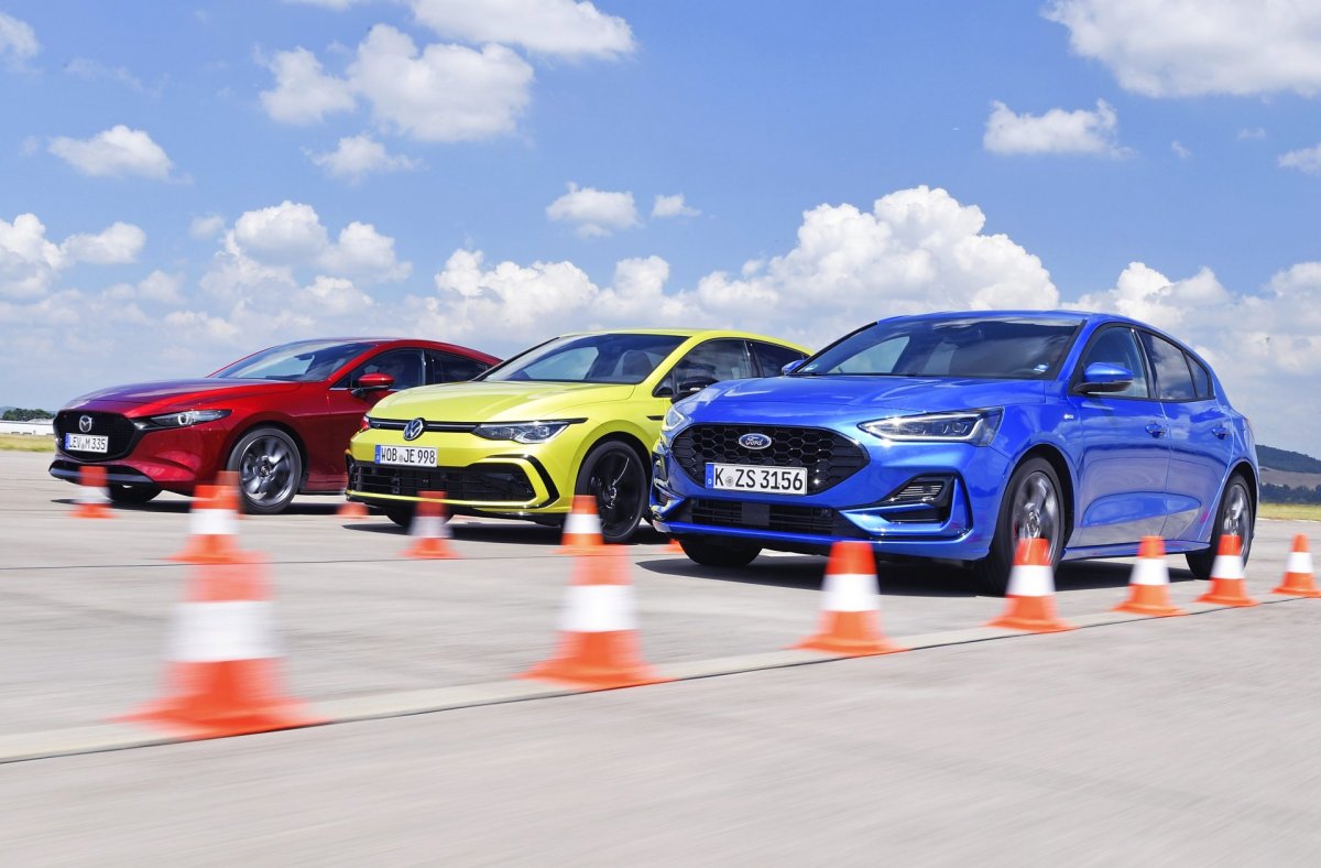 Ford Focus kontra Mazda 3 i VW Golf – porównanie - Magazyn auto