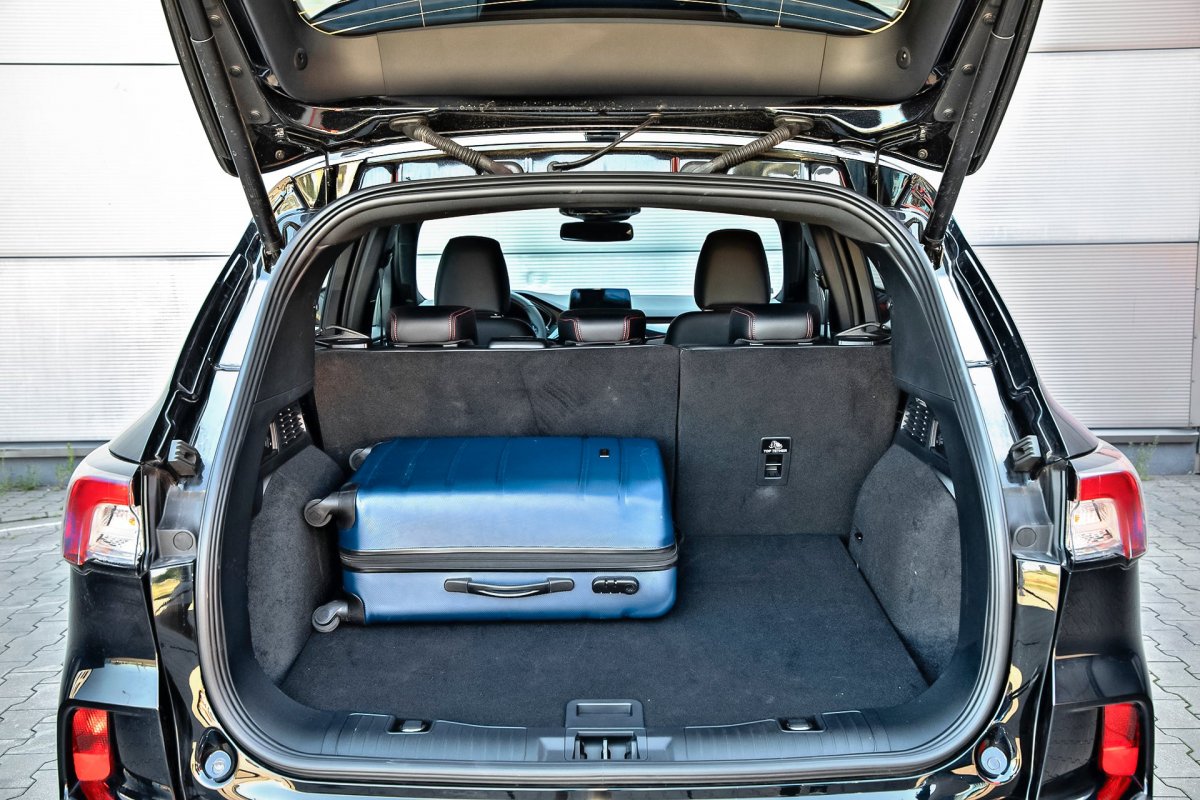 Ford Kuga 2.5 Hybrid AWD – początek testu długodystansowego - Magazyn auto