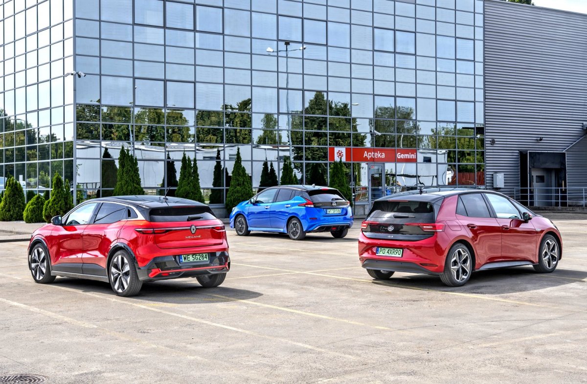 Nissan Leaf, Renault Megane E-Tech, Volkswagen ID.3 – PORÓWNANIE ...