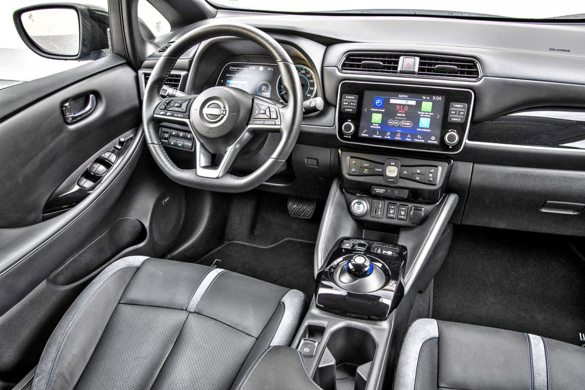 Nissan Leaf, Renault Megane E-Tech, Volkswagen ID.3 – PORÓWNANIE - Magazyn auto