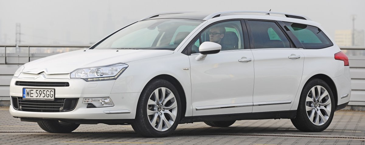 Najlepsze używane auta rodzinne na kryzys – 15 modeli z 5 klas ...