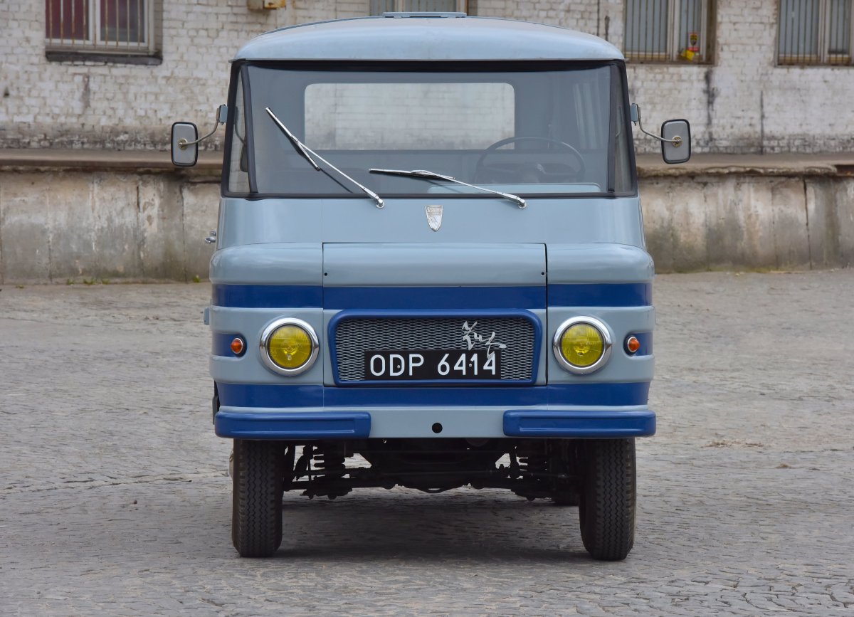 FSC Żuk – ze smutkiem mu do twarzy i żadnej pracy się nie boi - Magazyn ...