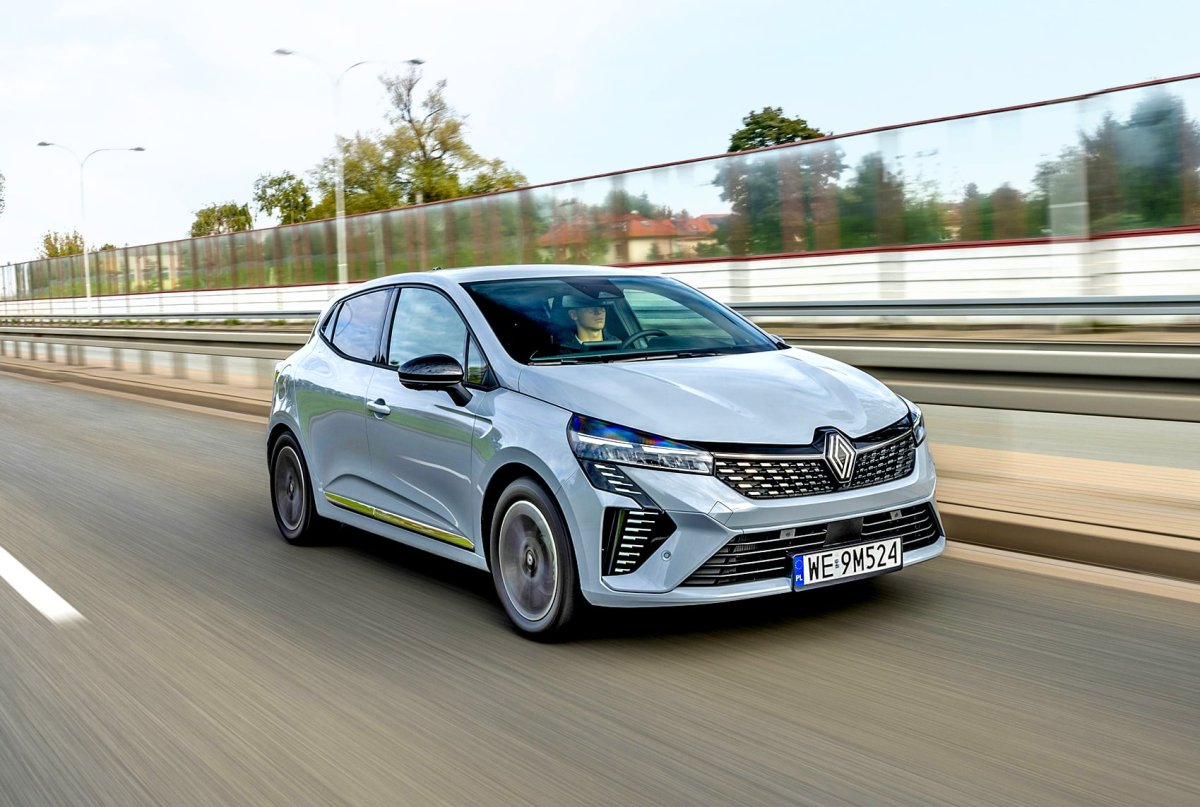 Renault Clio E-Tech 145 full hybrid techno (2023) – TEST - Magazyn auto