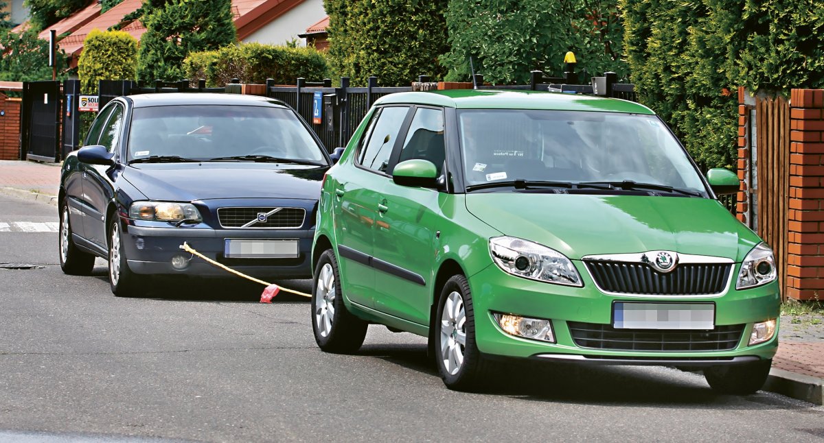 Jak jeździć samochodem ze skrzynią automatyczną? - Magazyn auto